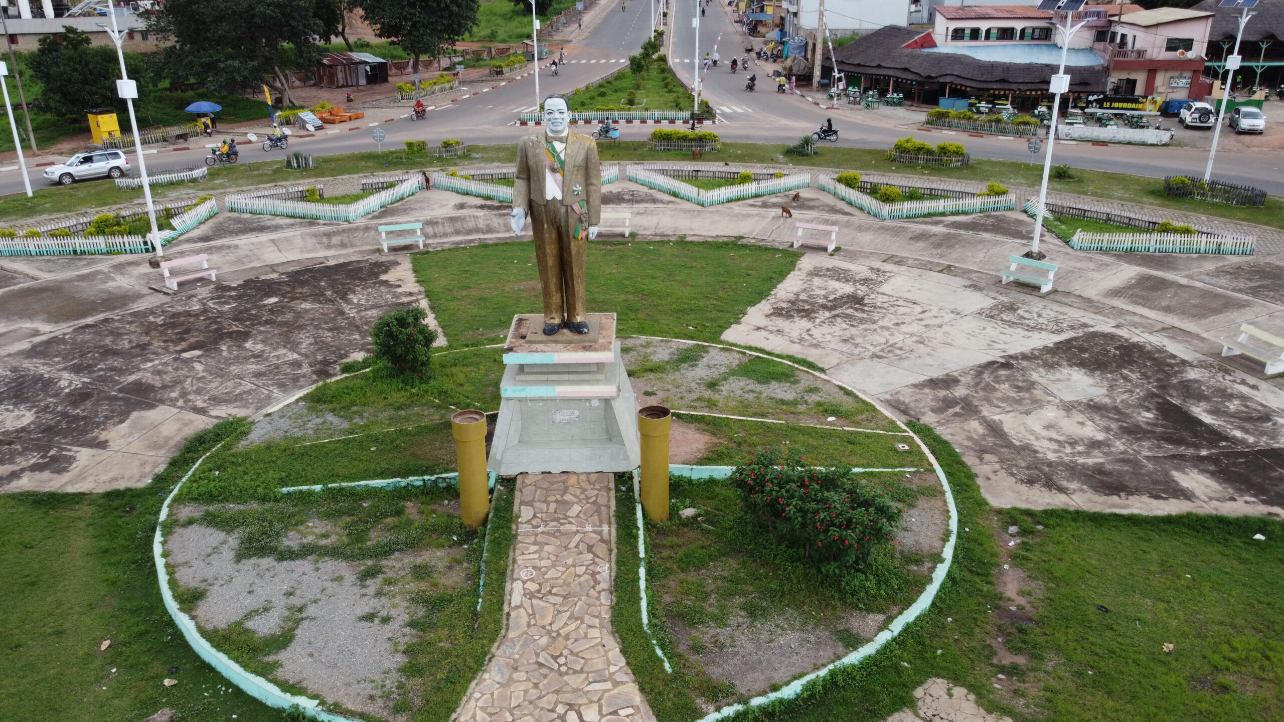 Place Hubert MAGA - Destination Parakou